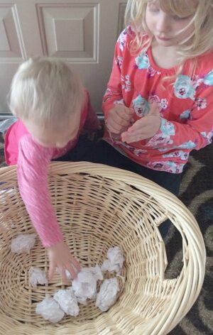 Snowball Toss Indoors! » The Stay-at-Home-Mom Survival Guide